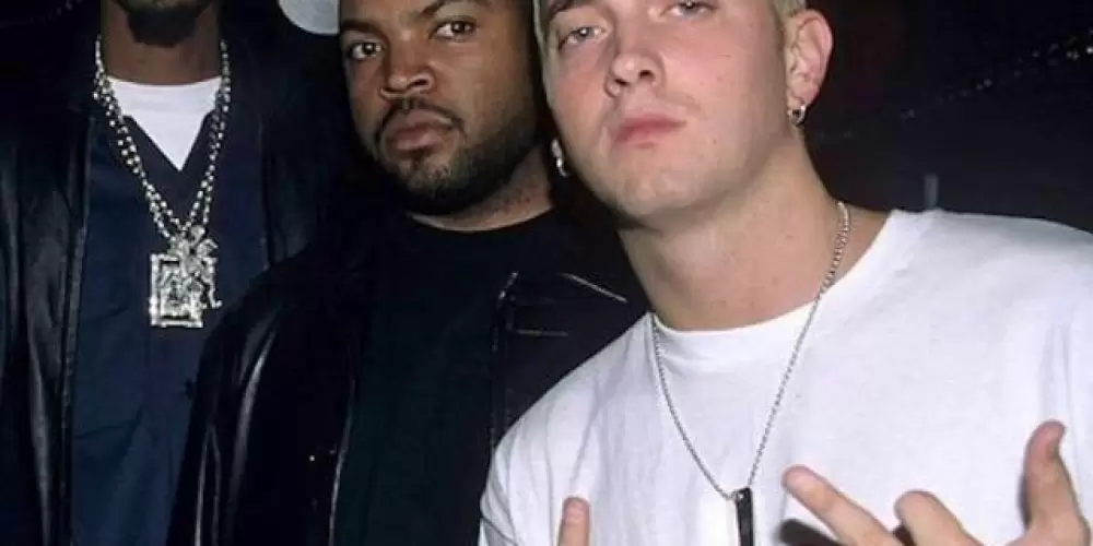 Grupo de WhatsApp zueira sem limites